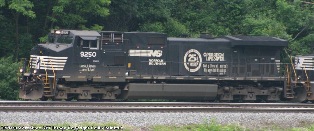 NS 9250